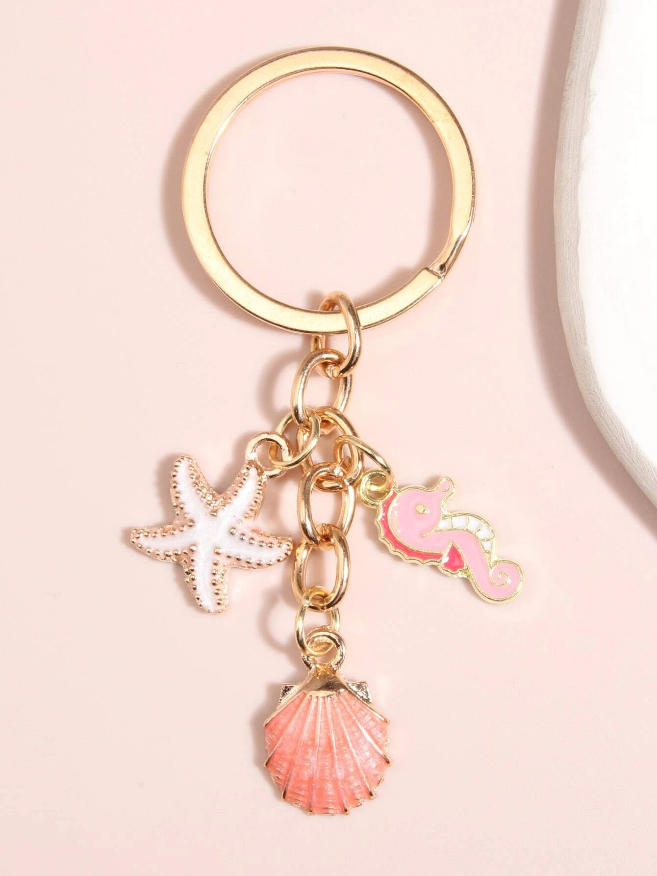 Pink Seashell and Starfish Decor Keychain – Estilo Philippines