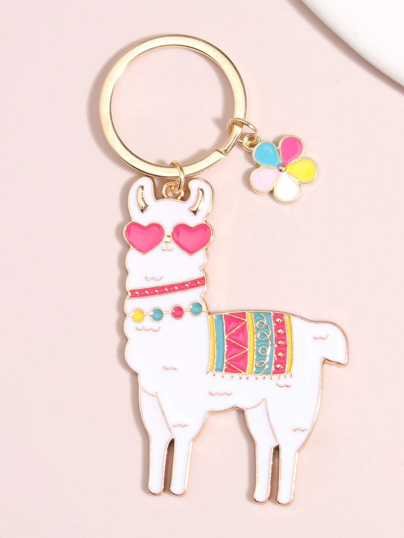 Alpaca Love & Flower Charm Keychain – Estilo Philippines